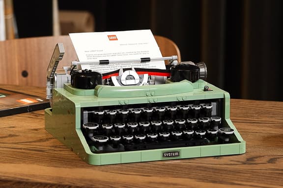 This 2,000 Piece LEGO Typewriter Actually Works | Man of Many