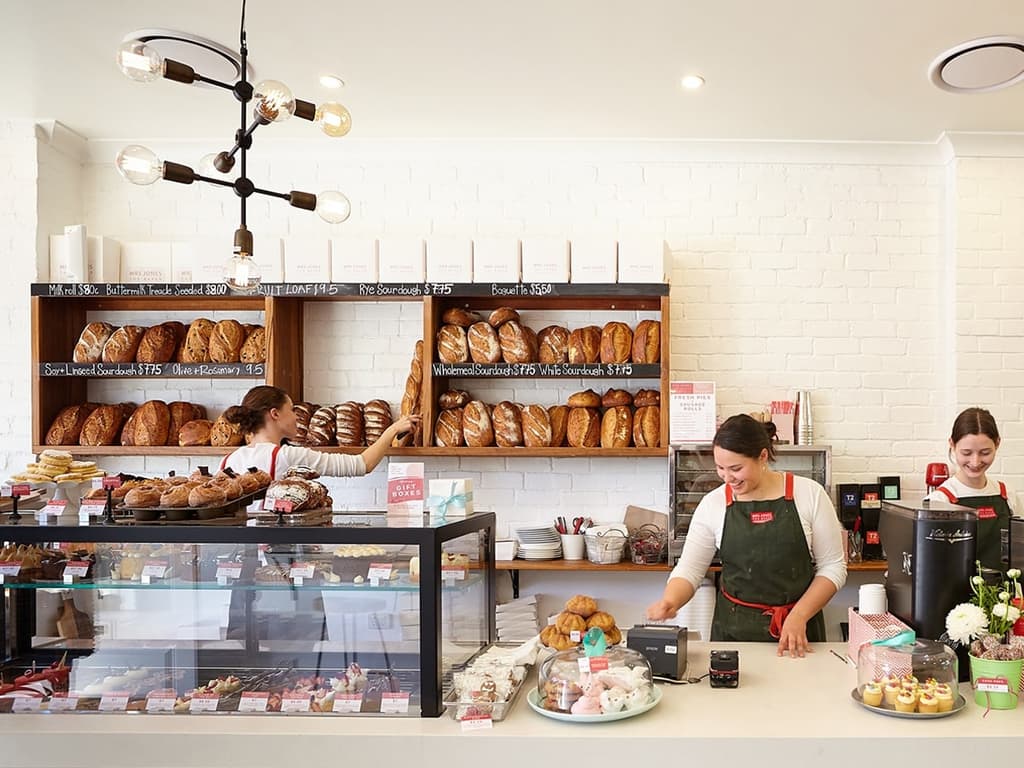 14 Best Cake Shops in Sydney | Man of Many