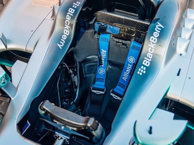 Lewis Hamilton's $29 Million W04 F1 Car Shatters Auction Record | Man ...