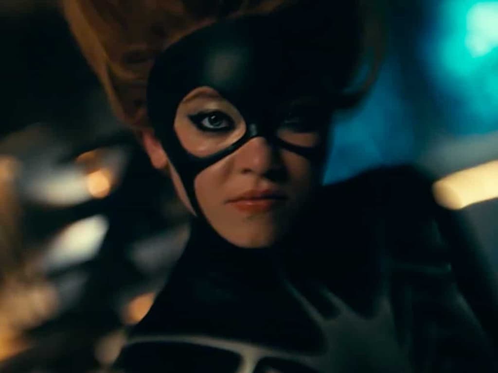 'Madame Web' Trailer Introduces 4 Spidey Women and a Multiverse of ...