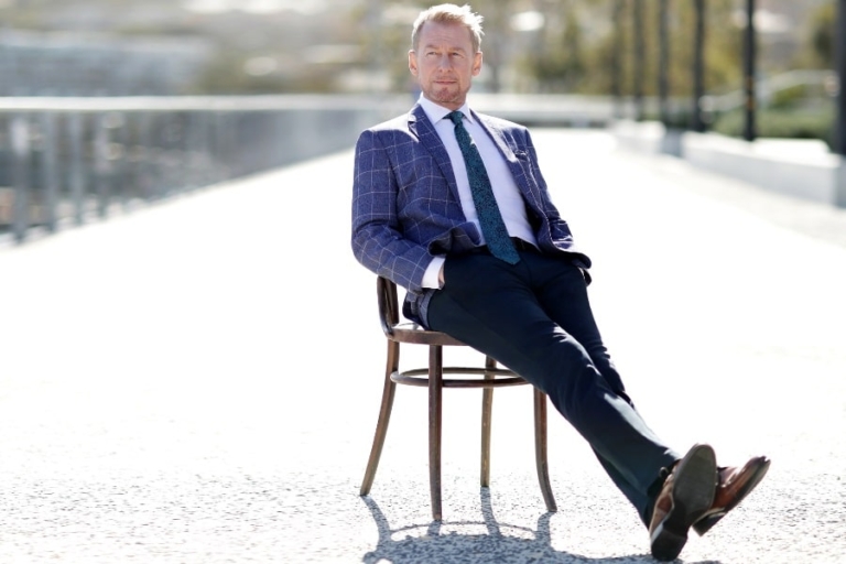 INTERVIEW: Richard Roxburgh on Rake, The Theatre, and Becoming a Mentor ...