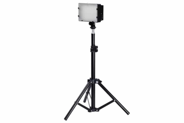 Ninja's Fortnite Gaming Setup, Settings & Gear | Man of Many