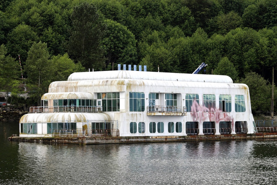 Whatever Happened to the Abandoned McBarge? | Man of Many