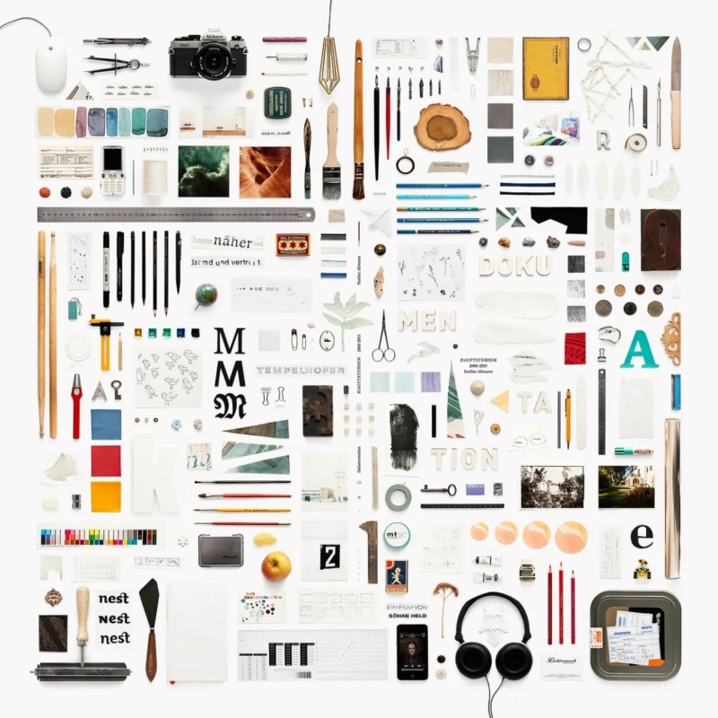 50+ Knolling Photography Examples | Man of Many