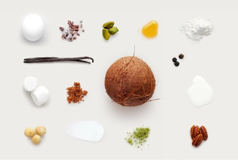 50+ Knolling Photography Examples | Man of Many