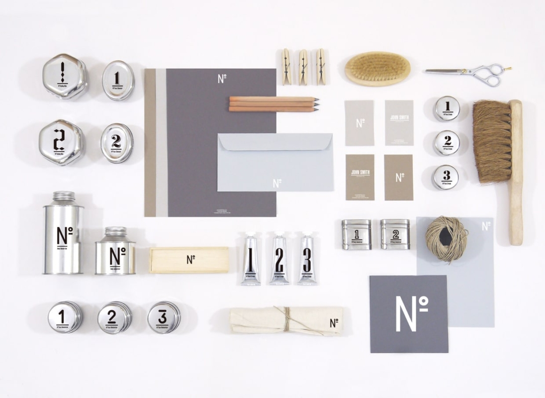 50+ Knolling Photography Examples | Man of Many