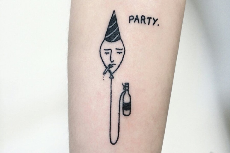 50+ Minimalist Tattoo Ideas that Prove Less is More | Man of Many