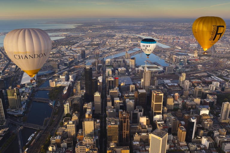 100 Fun Things To Do in Melbourne | Man of Many