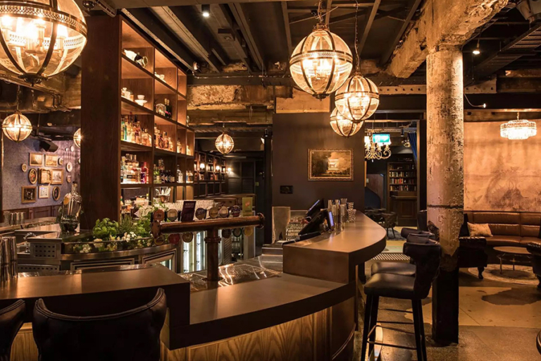 11 Best Gin Bars in Brisbane to Join the Gin Revolution | Man of Many