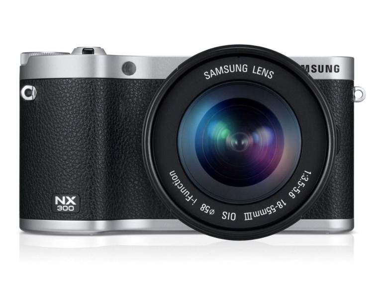 18 Best Mirrorless Cameras | Man of Many
