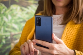 10 Best Cheap Smartphones for Any Budget | Man of Many