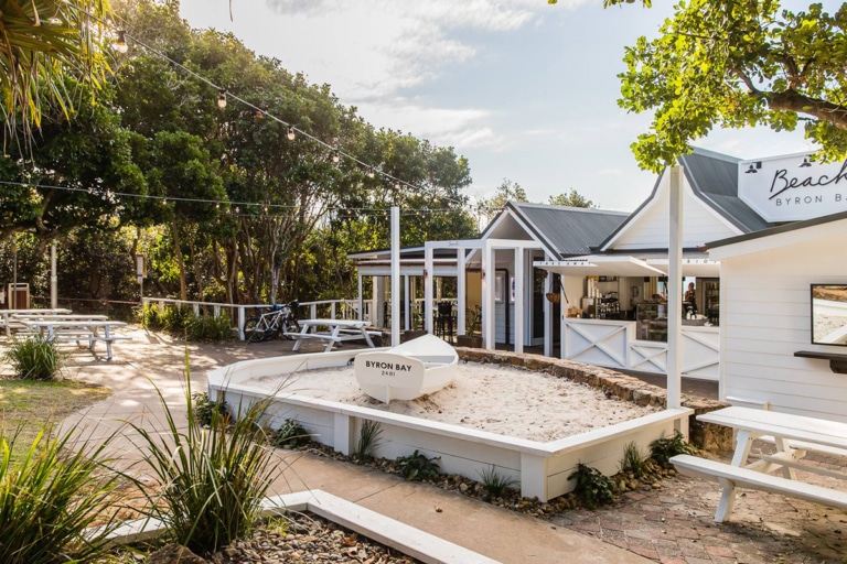 15 Best Cafes in Byron Bay | Man of Many