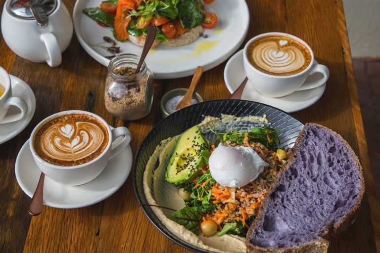 21 Best Bondi Cafes for Breakfast and Brunch | Man of Many