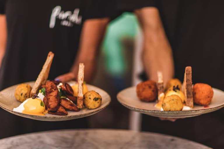 21 Best Bondi Cafes for Breakfast and Brunch | Man of Many