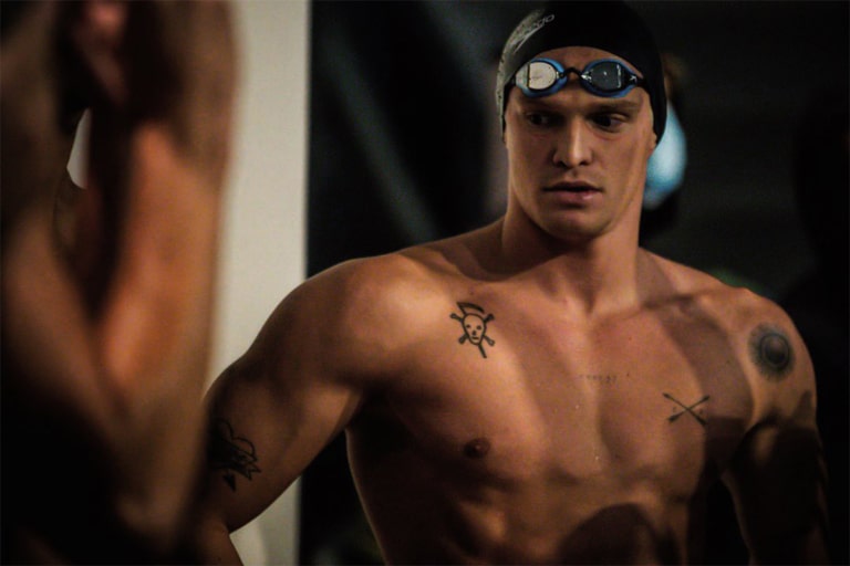 Pop-Star Cody Simpson is Absolutely Jacked Now | Man of Many