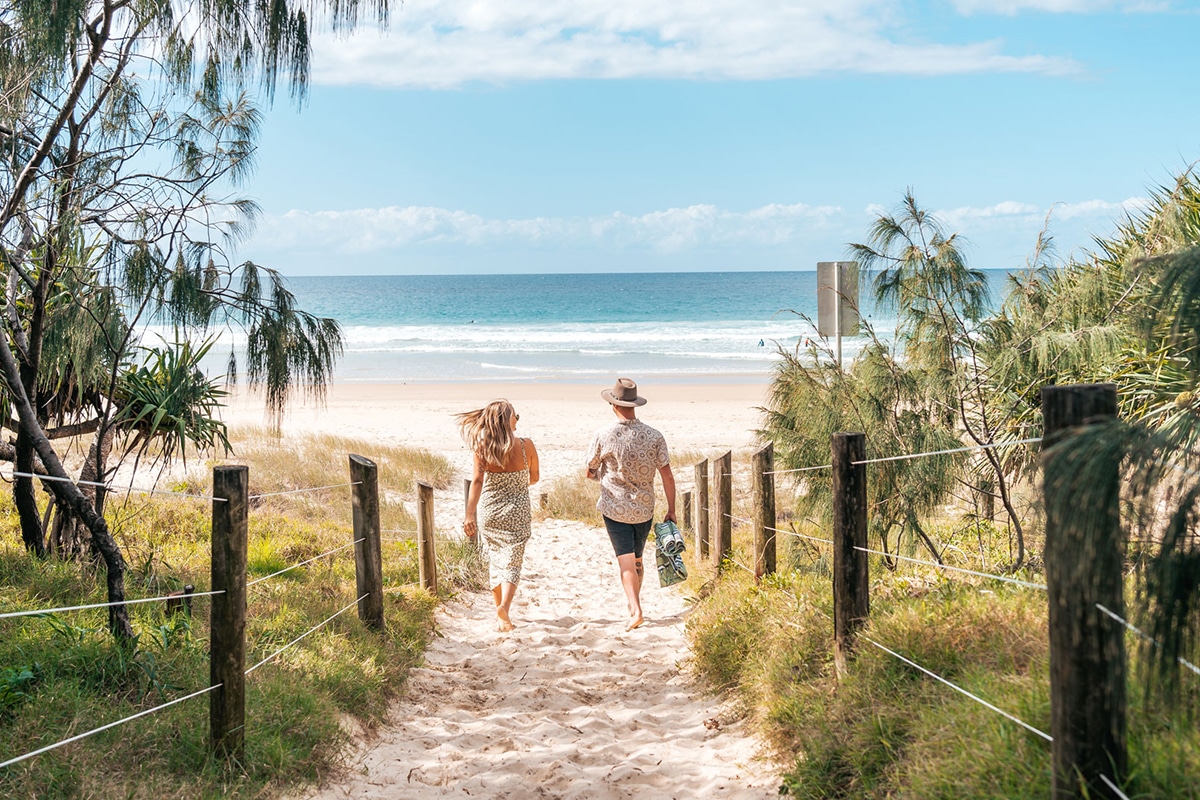 15 Best Sunshine Coast Beaches For Surfing and Swimming | Man of Many