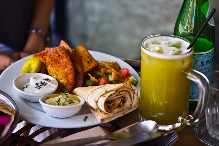 17 Best BYO Restaurants in Sydney to Bring Your Own Booze | Man of Many