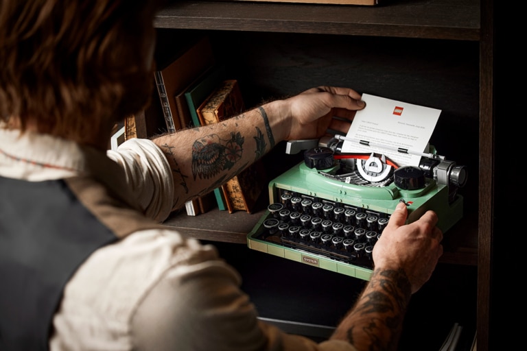 This 2,000 Piece LEGO Typewriter Actually Works | Man of Many