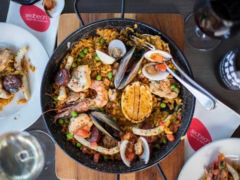 16 Best Port Douglas Restaurants for the Ultimate Dining Experience