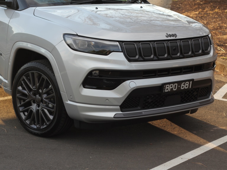 2022 Jeep Compass Review: It's What's on the Inside That Counts | Man ...