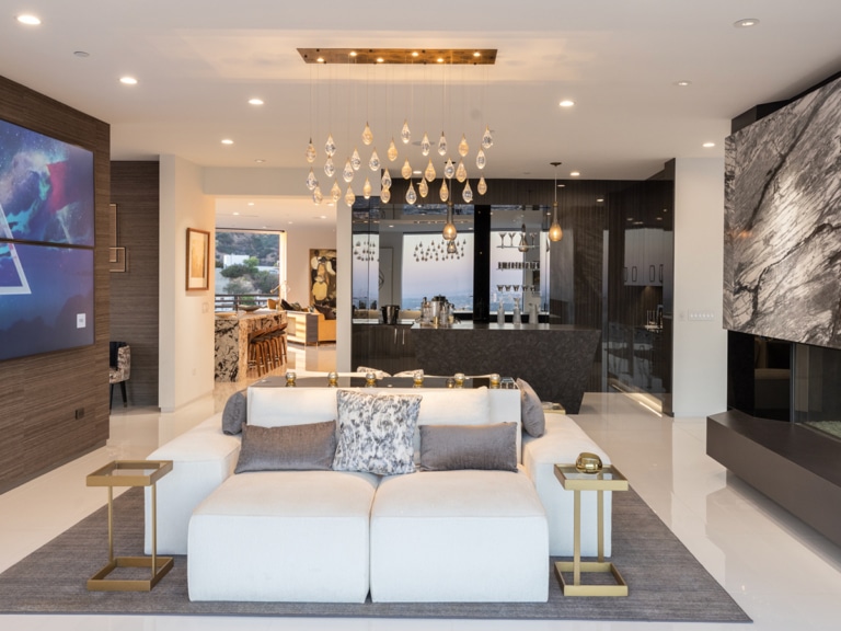 The $28 Million Mega-Mansion from 'Ballers' is Up for Sale | Man of Many
