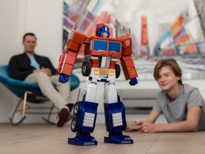 Hasbro Robotic Optimus Prime to Launch in Australia | Man of Many