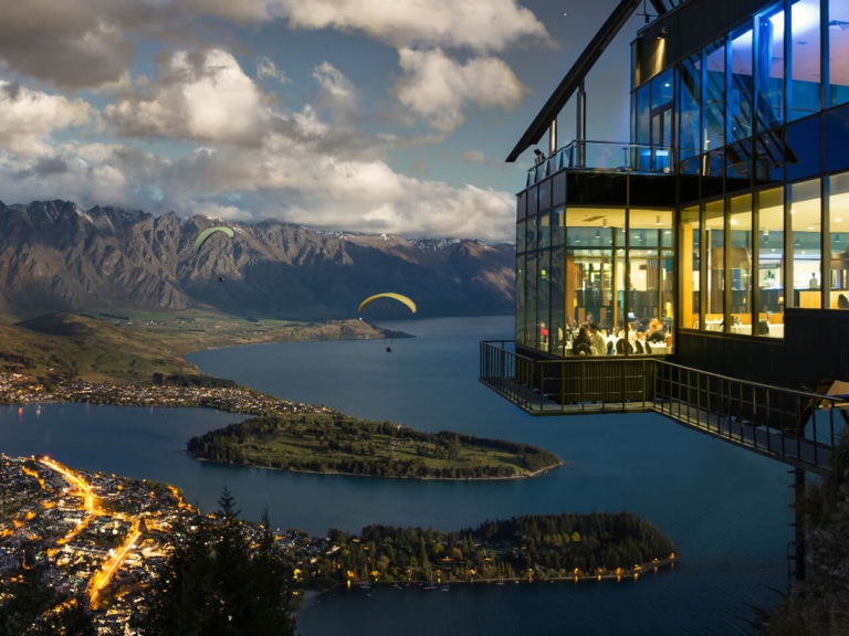 16 Best Things to Do in Queenstown | Man of Many