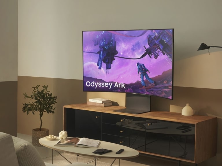 Samsung's Insane 55-Inch Odyssey Ark Monitor Takes Gaming to the Next ...