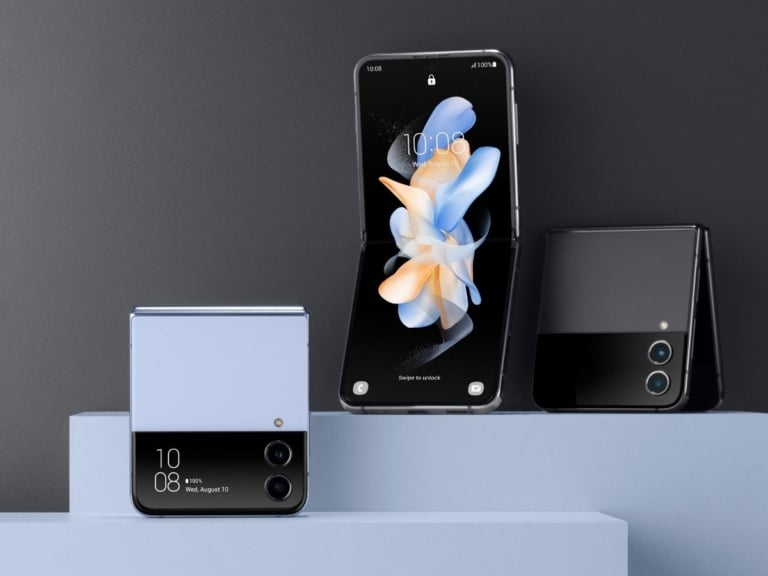 Into the Fold: Introducing Samsung's Galaxy Z Fold4 & Z Flip4 | Man of Many