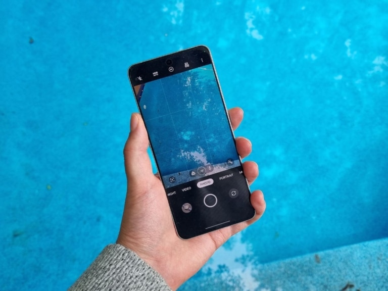 Camera Battle: OPPO Reno8 Pro vs. iPhone 14 Pro Max | Man of Many