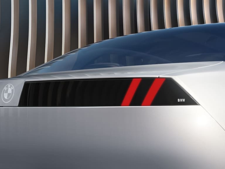 BMW Reveals i Vision Dee, Futuristic Mid-Size Sedan With a Reality ...