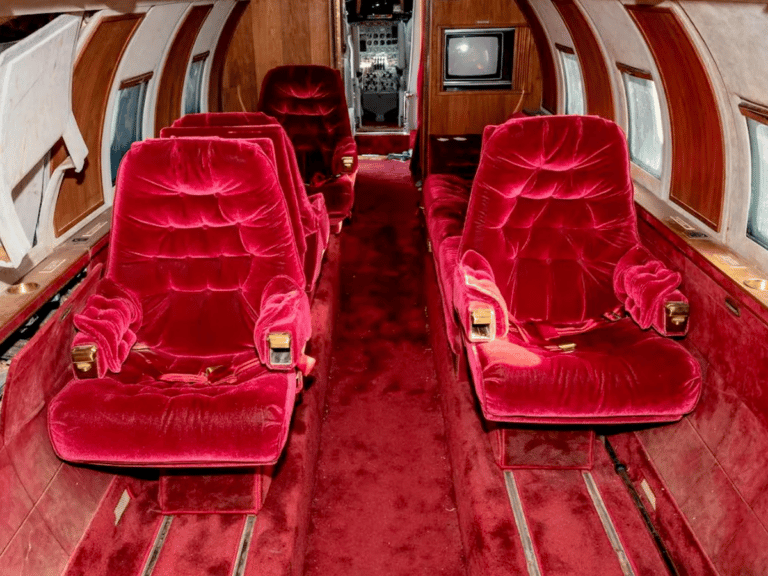 Elvis Presley's Dilapidated Private Jet Sells for USD$260K | Man of Many