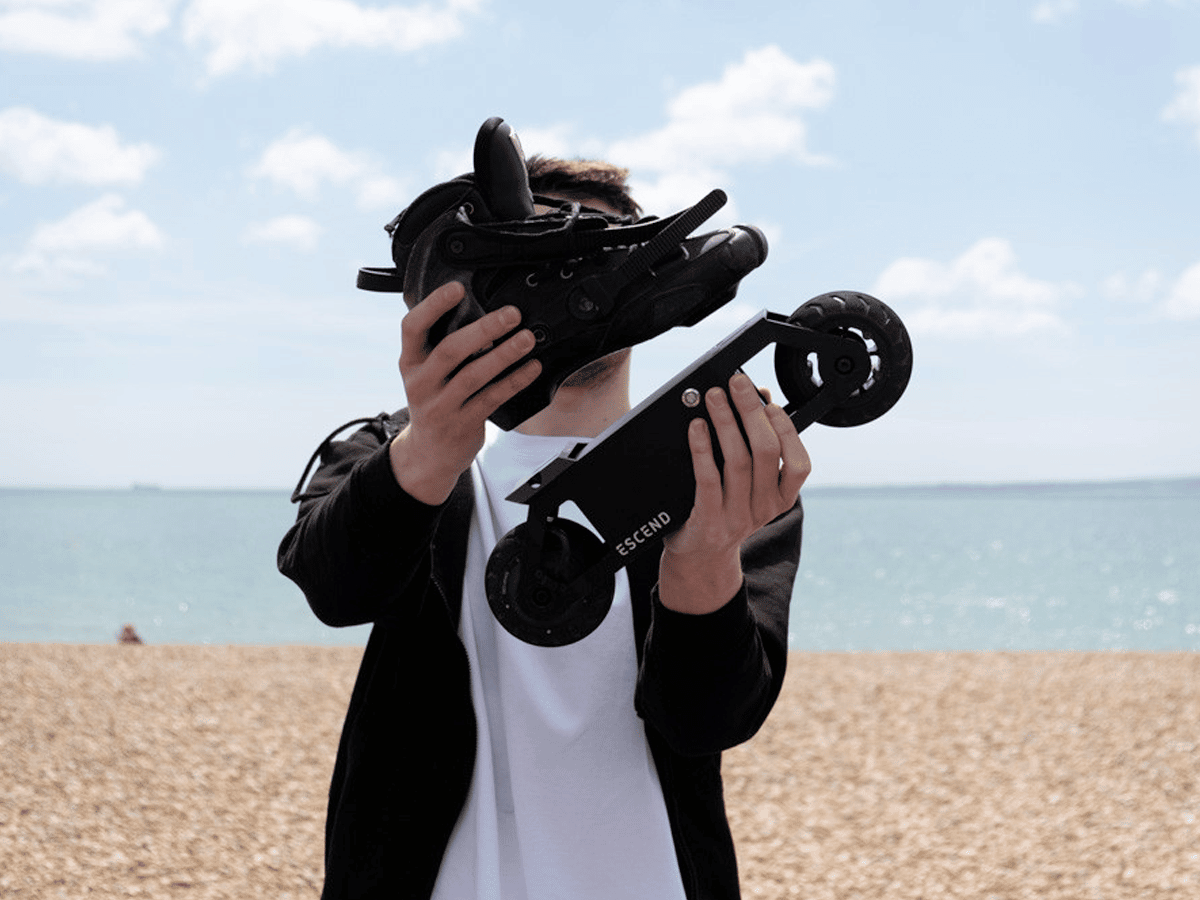 Escend's Motorised Inline Skates Snap to Your Shoes | Man of Many