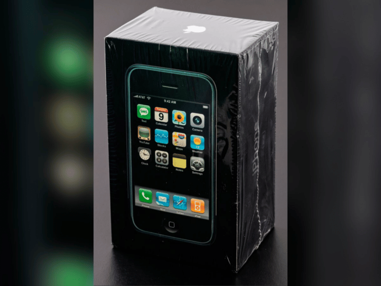 From Dust to Gold: Forgotten iPhone Fetches $93,000 at Auction | Man of ...