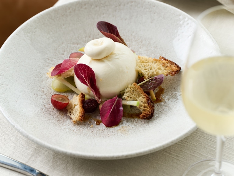 Inside Me-Gal Restaurant, Taronga Zoo's Stunning Eatery Now Open to the ...