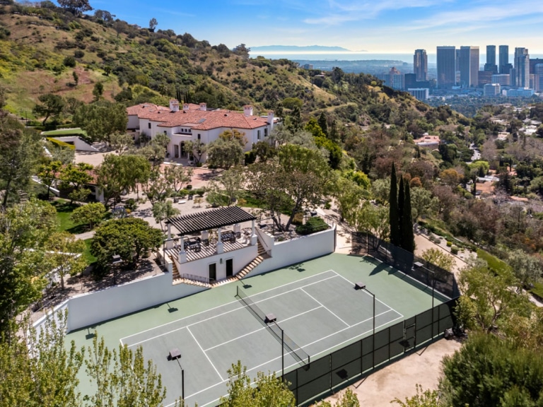 Drake's $130 Million Beverly Hills Mansion is Up For Sale | Man of Many