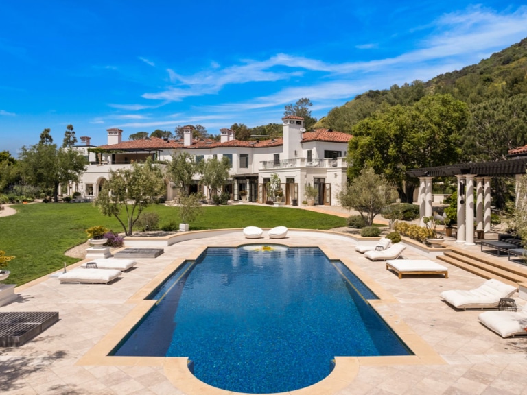 Drake's $130 Million Beverly Hills Mansion is Up For Sale | Man of Many