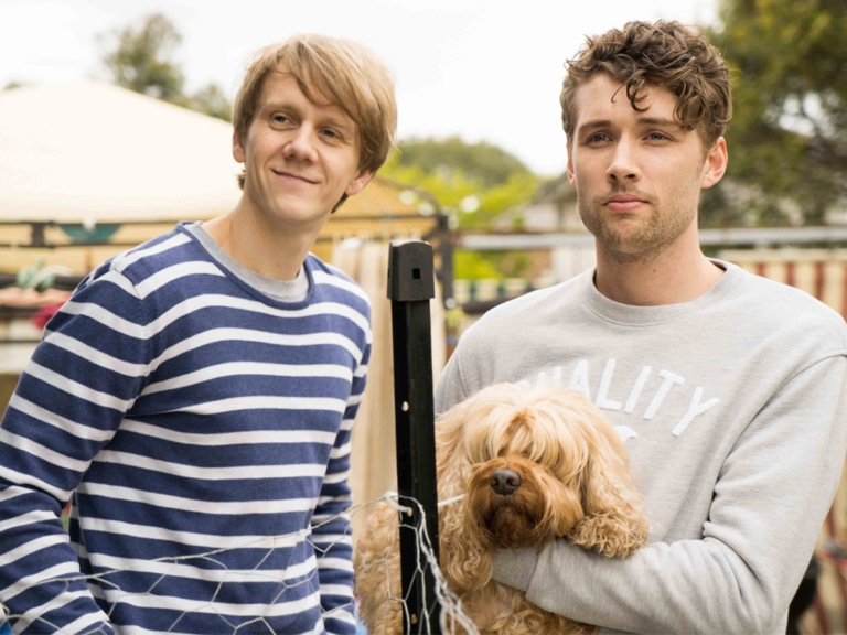 17 Best Australian TV Shows | Man of Many