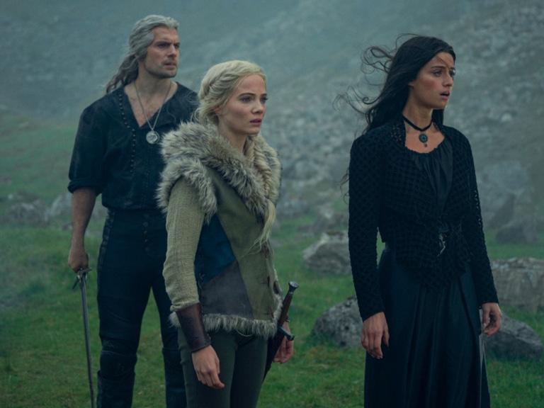 Watch Henry Cavill Go Out with a Bloody Bang in Fresh 'The Witcher ...