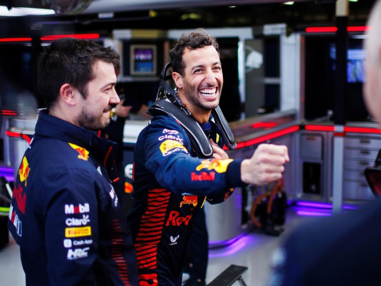 Daniel Ricciardo F1 Comeback Confirmed: Australian to Replace Nyck de Vries at AlphaTauri | Man ...