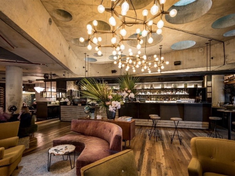 14 Best Bars in Canberra | Man of Many