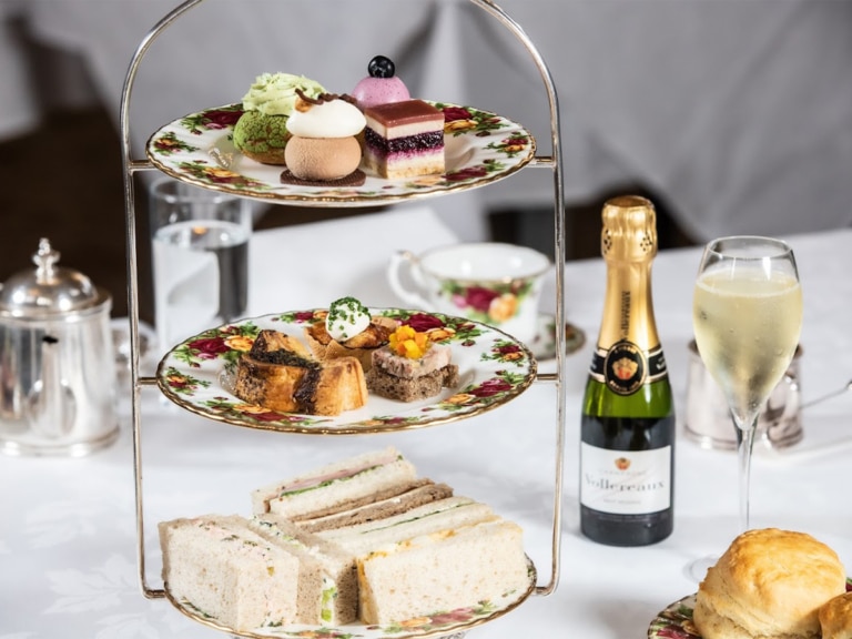 10 Best High Teas in Sydney | Man of Many