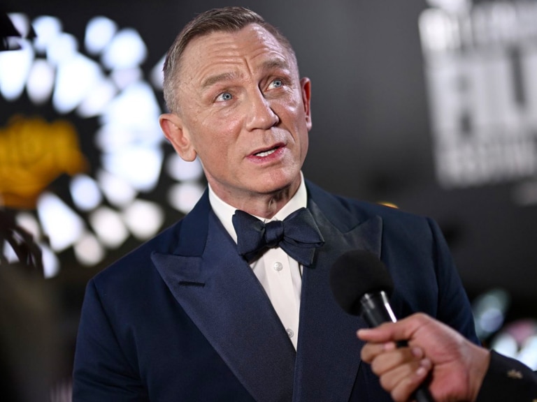 Charlize Theron Teams Up with Daniel Craig for Apple's Heist Thriller ...