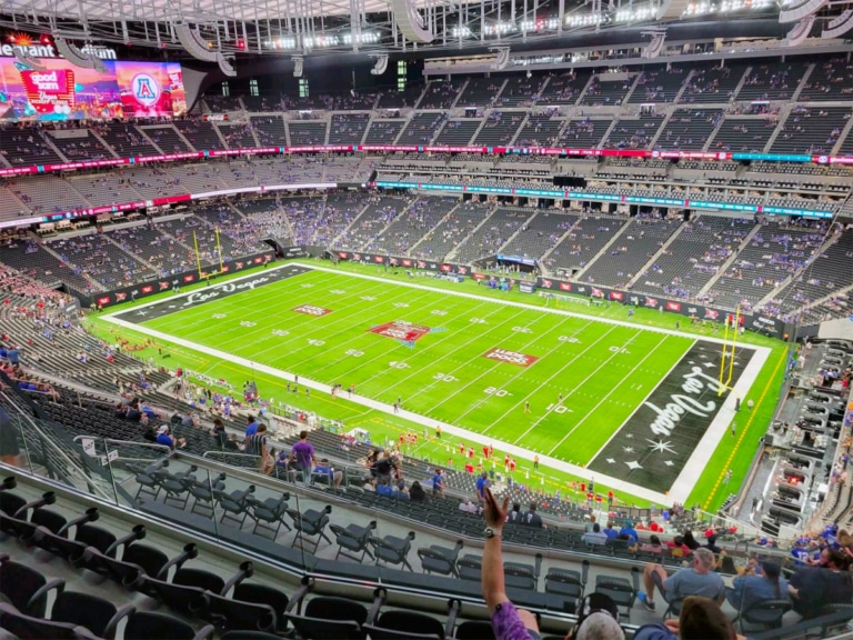 Cheapest vs. Most Expensive Super Bowl Seats in Photos | Man of Many