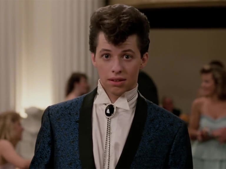 What is a Simp? The True Simp Meaning Explained | Man of Many