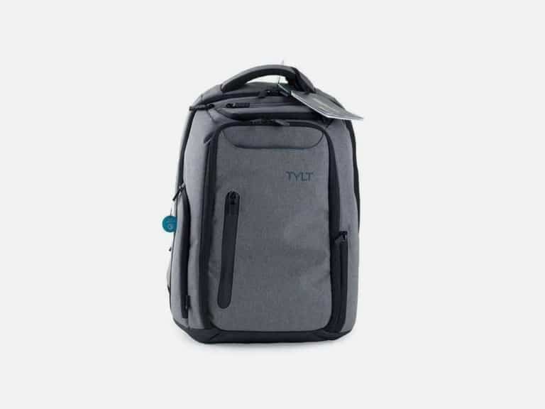 8 Best USB Charging Luggage and Suitcases | Man of Many