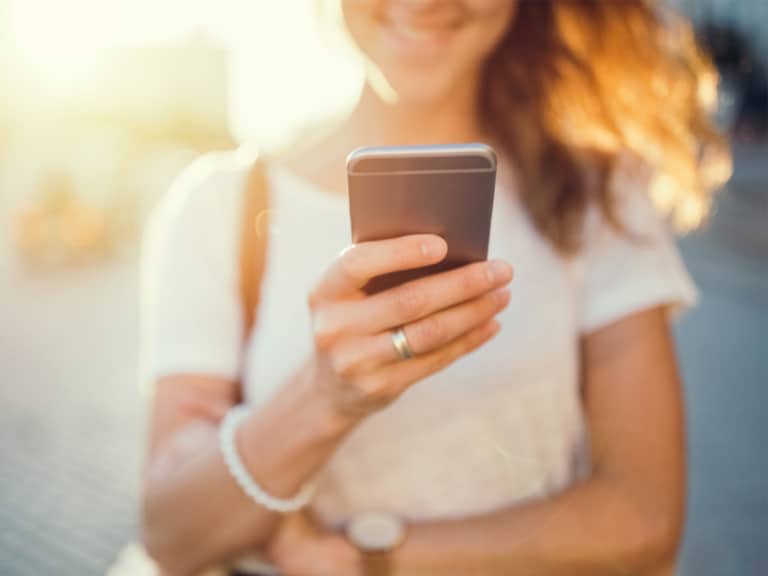 10 Best Dating Apps and Sites in Australia | Man of Many