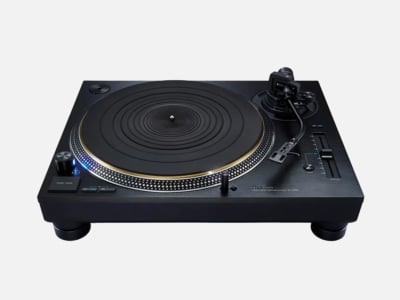 18 Best Record Players and Turntables for Vinyl Lovers | Man of Many