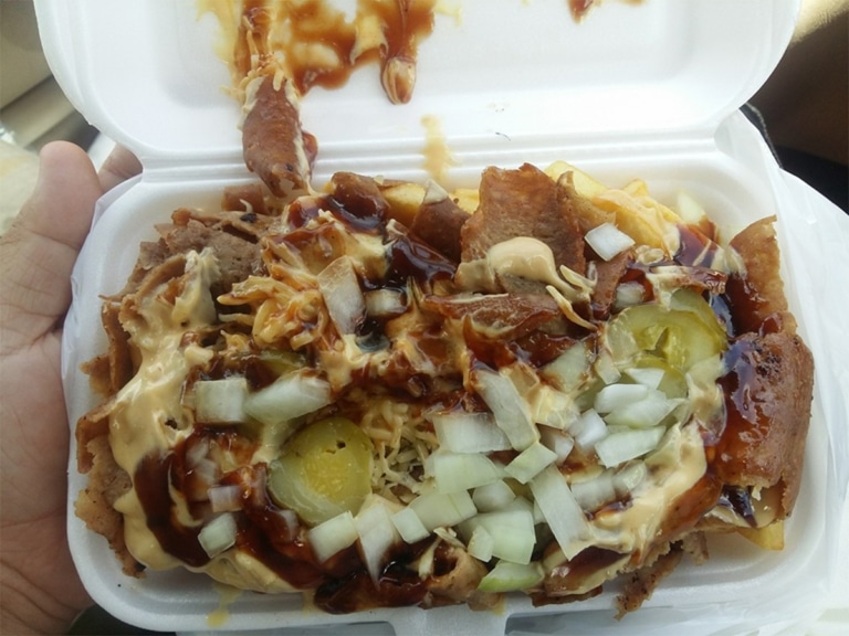 10 Best Halal Snack Packs in Sydney | Man of Many