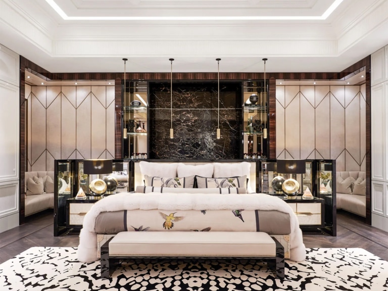 Take a Peek Inside Drake's Toronto Mansion | Man of Many